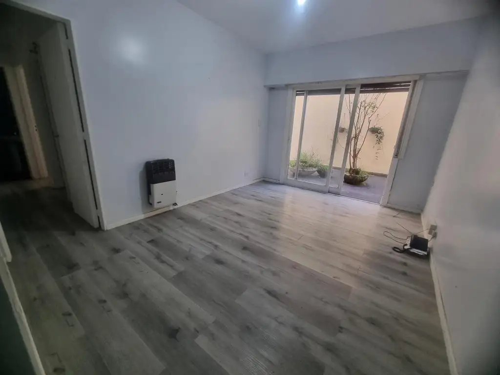 Departamento Venta 3 ambientes, acepta mascotas, Contrafrente, Ramon L ...