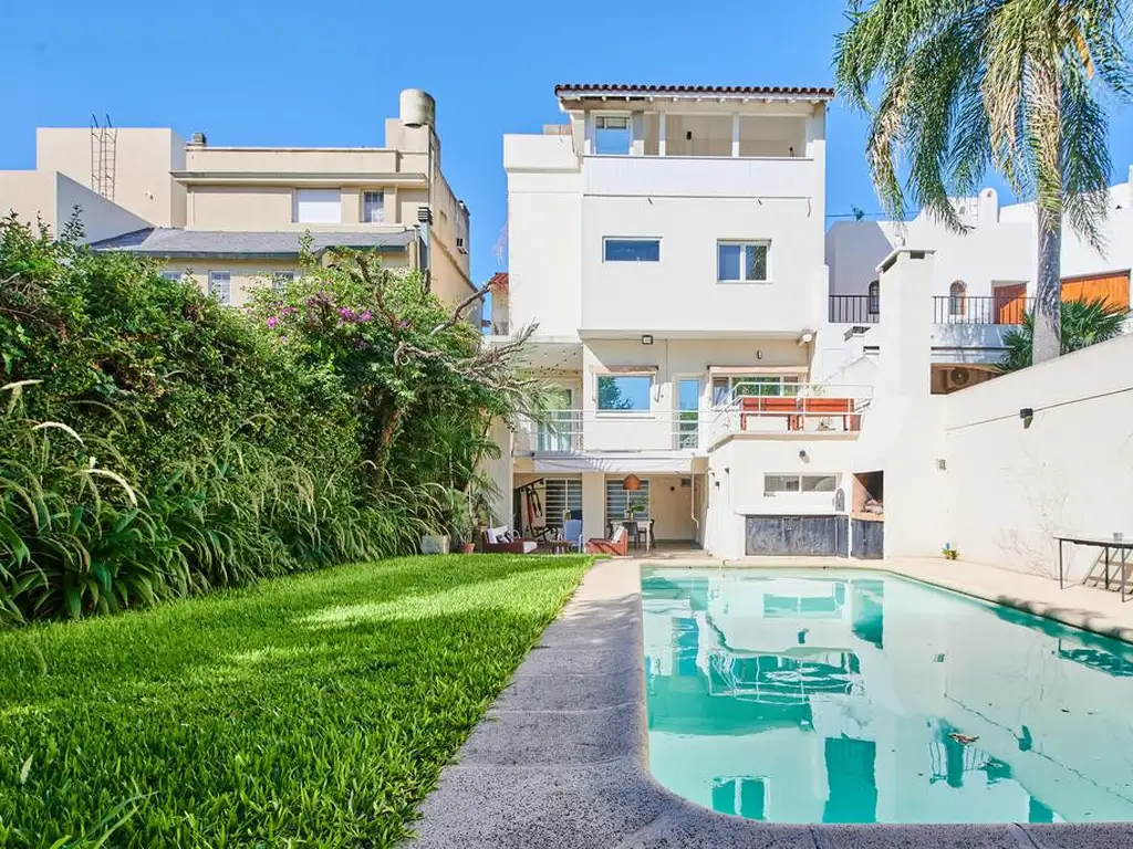 Casa Venta 6 ambientes 40 años, 310m2, con balcón, Andrés Ferreyra 4100 ...