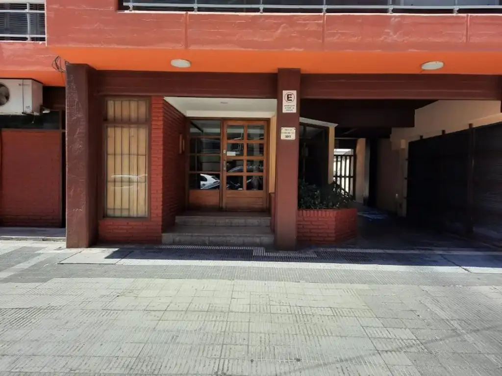 Departamento Venta 3 ambientes, con balcón, Frente, San Juan 3000 piso ...