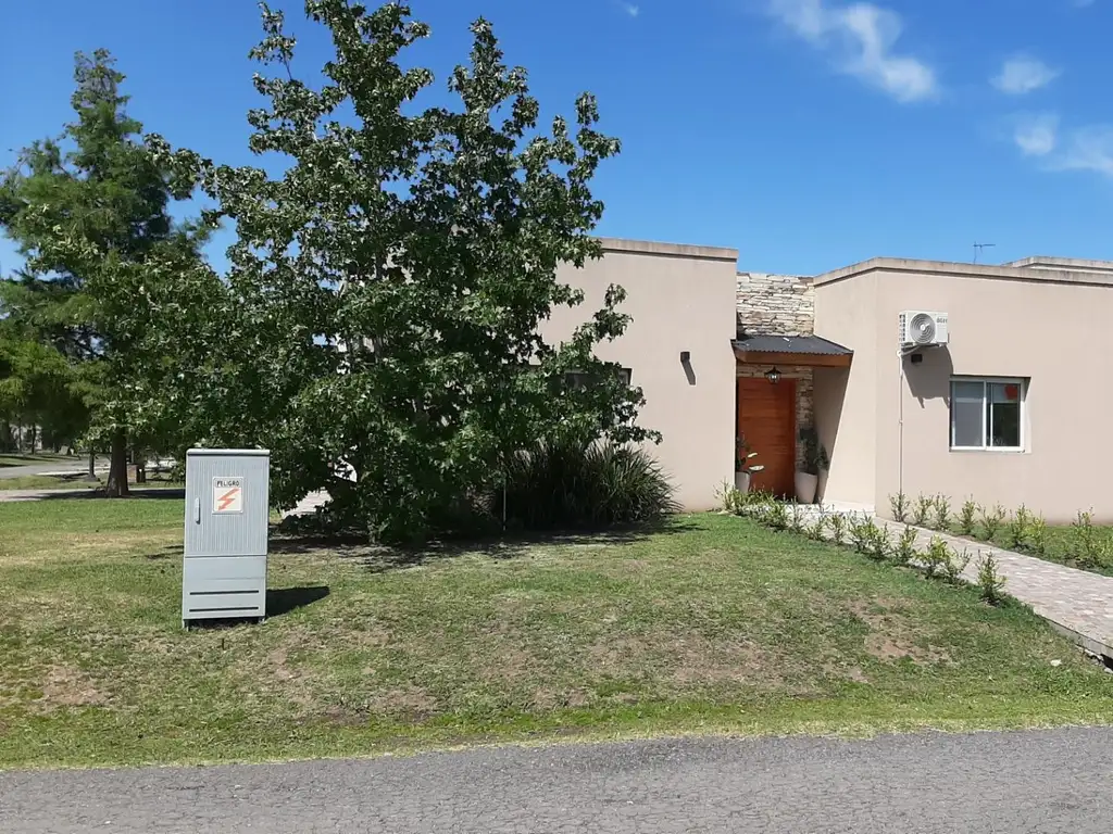 Casa Venta 4 ambientes 6 años, 153m2, 1 cochera, Cardales Village ...