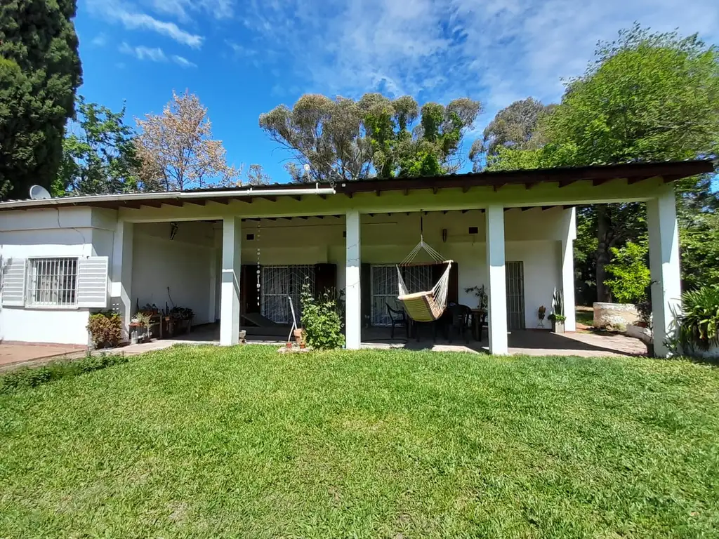 Venta Quinta, 1 cochera, con pileta, Hermosa Quinta En Venta. Dueño Directo, Moreno | Argenprop