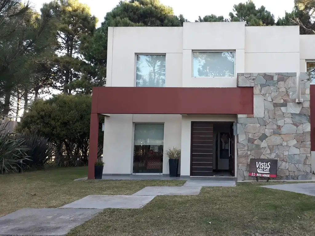 Casa en venta en Av Show 1700 - Pinamar - Argenprop