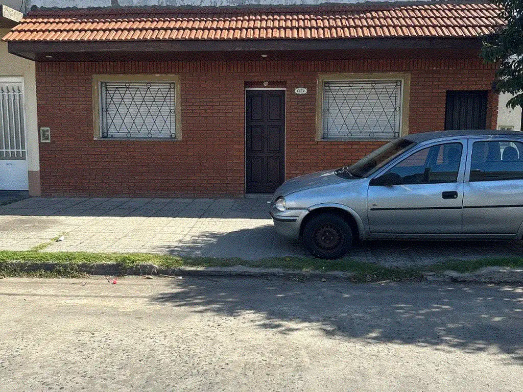 Casa Venta 5 ambientes, Este, 128m2, Villarroel 5400, Villa Ballester ...