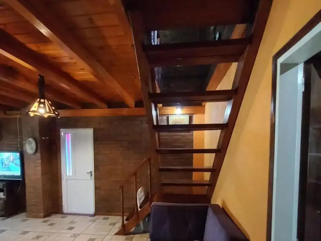 Casa Venta 6 ambientes 12 años, 2 cocheras, 325m2, Santa Rosa 200 ...