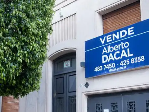 Casas en Venta de ALBERTO DACAL PROPIEDADES en La Plata - Inmuebles Clarín
