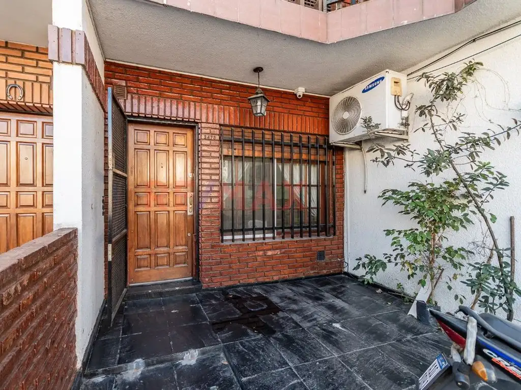 Venta Casa 3 dormitorios 30 años, 1 cochera, 87m2, Obispo San Alberto ...