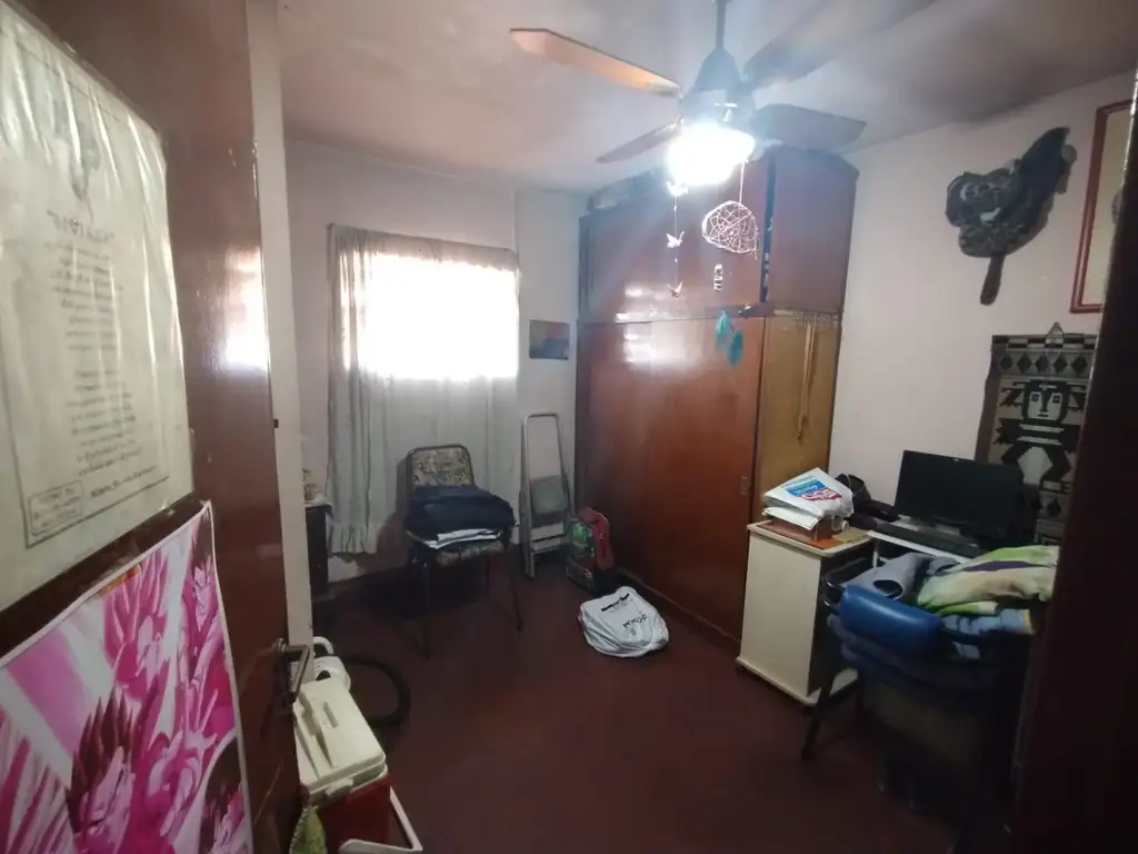 Venta Casa 5 dormitorios, 1 cochera, 158m2, Samuel Spiro 5600 ...