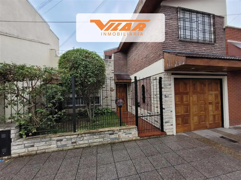 Casa Venta 4 ambientes 30 años, 147m2, 1 cochera, Agustín Álvarez 3800 ...