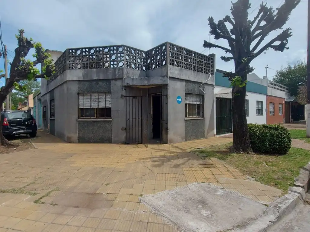 Casa Venta 4 ambientes 49 años, 64m2, Constitución 1300, Ramos Mejia ...