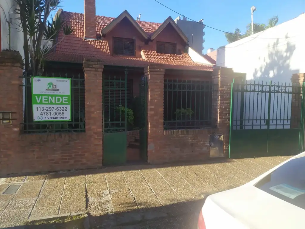 Casa Venta 5 ambientes, 250m2, 3 cocheras, Entre Rios 300, Piñeyro ...