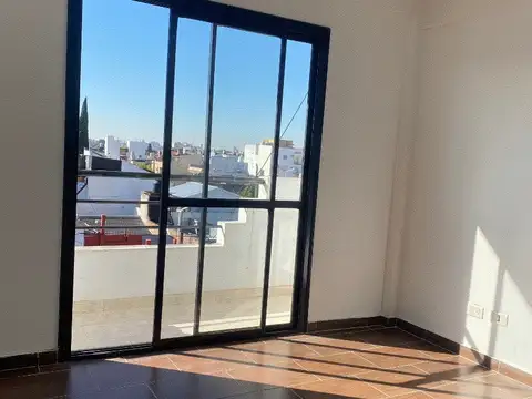 Departamentos en Alquiler en Lomas Del Mirador - Argenprop