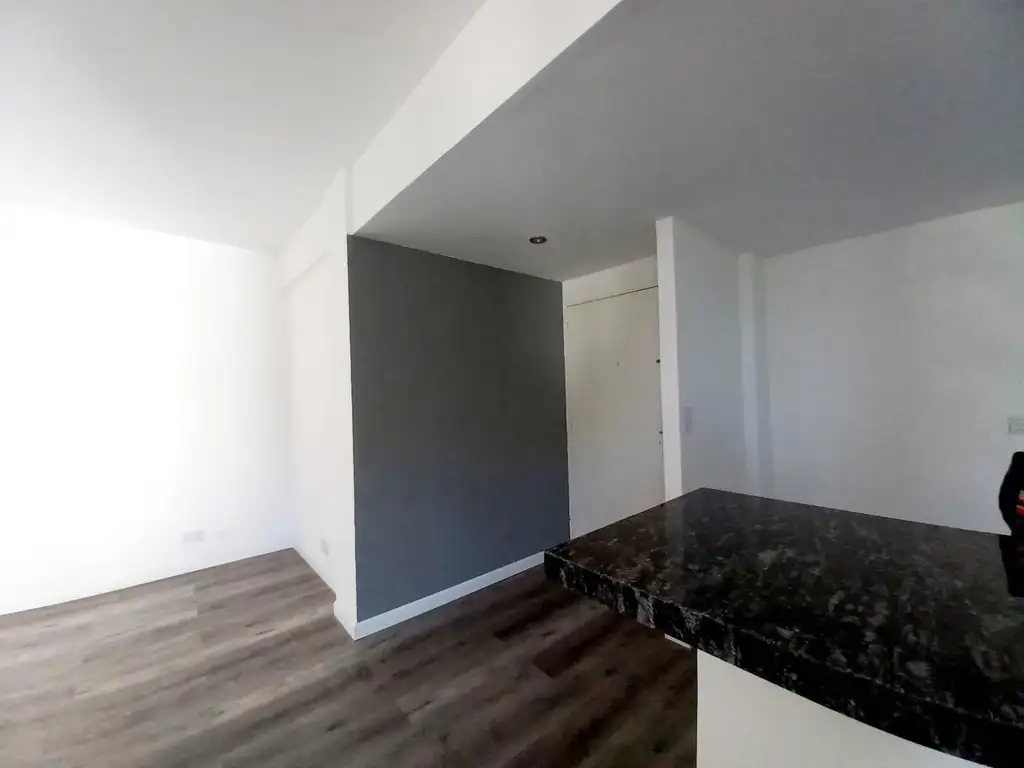 Venta Departamento 30 años 3 dormitorios, 78m2, Frente, Alvear 2800 ...