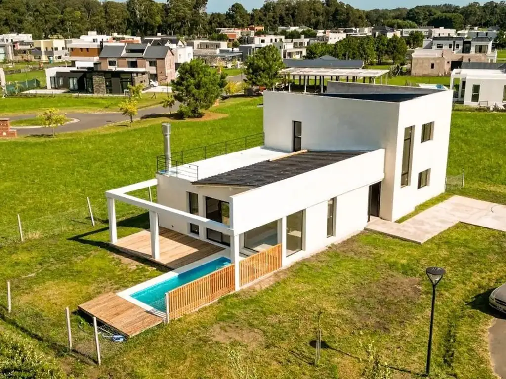 Venta Casa 3 dormitorios, 202m2, 1 cochera, Lote 100, Rumenco Joven ...