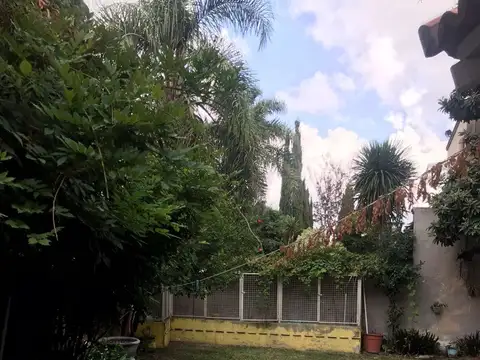 Casas en Venta en Barrio Parque Saavedra - Argenprop