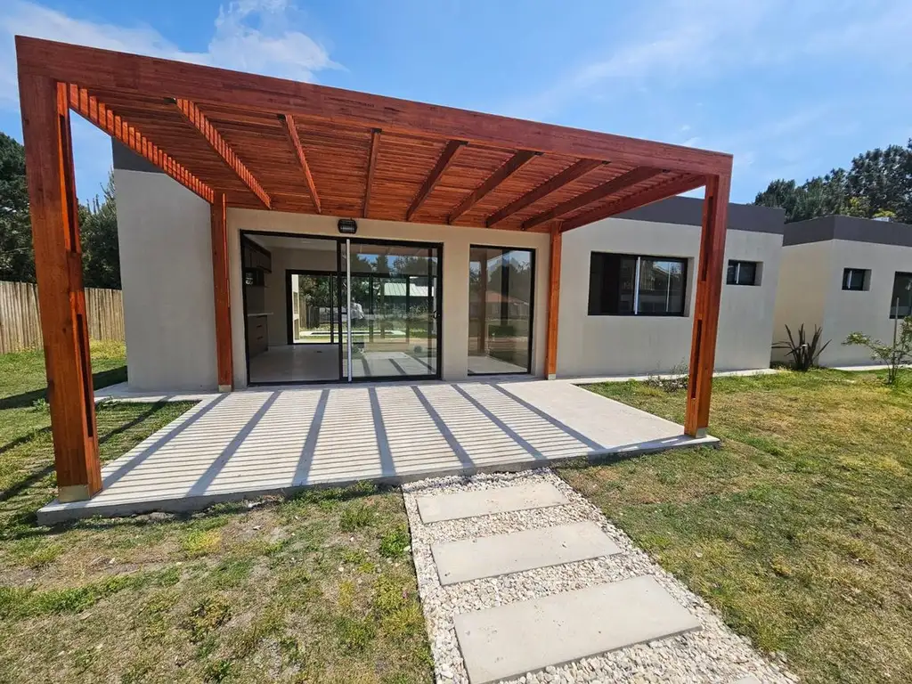 Venta Casa 1 año 3 dormitorios, 87m2, Los Romances 0, Maldonado | Argenprop