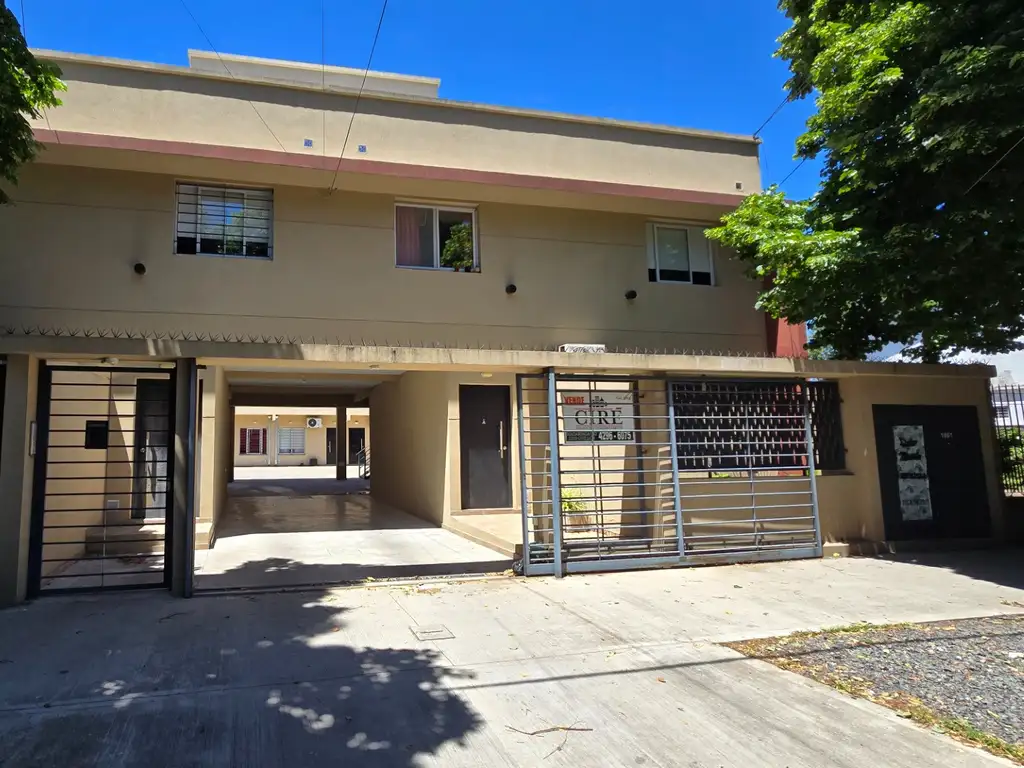 Alquiler Departamento 2 dormitorios, 58m2, 1 cochera, Avenida Hipólito Yrigoyen 1800, Luis ...