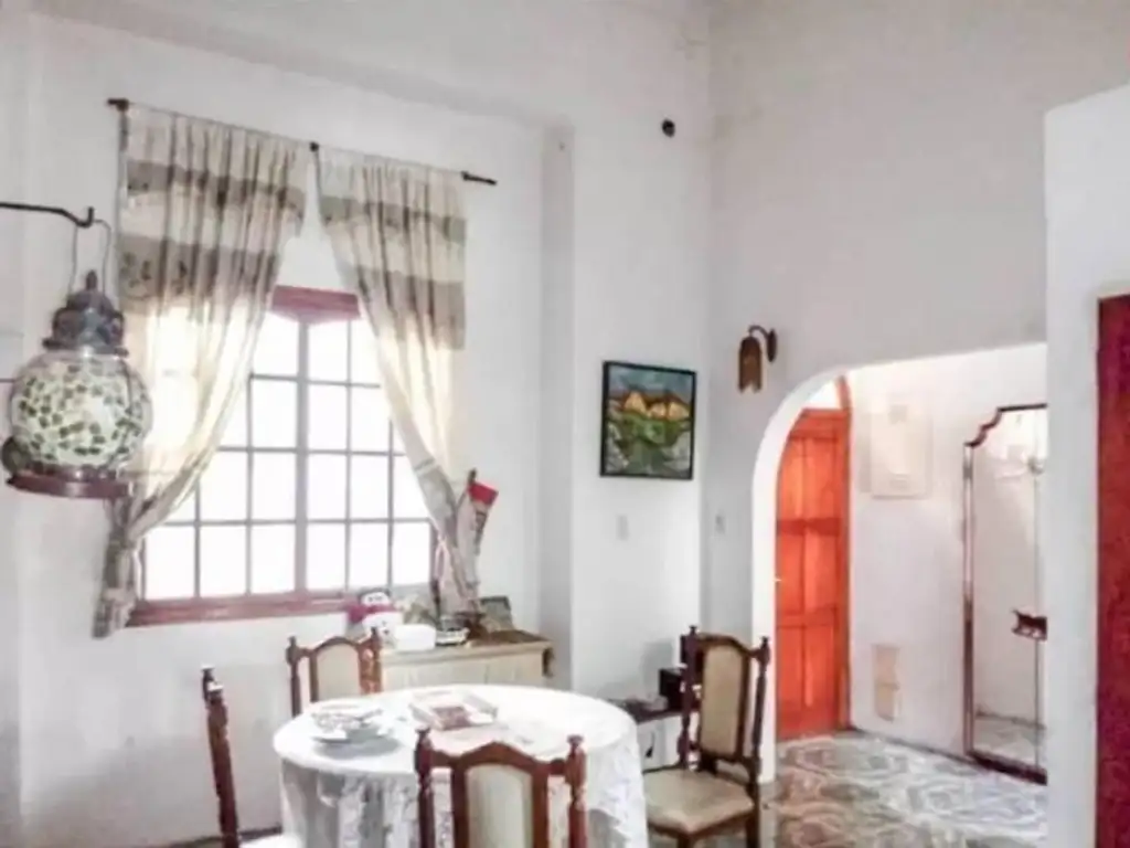 Venta Casa 80 años 3 dormitorios, 150m2, Oeste, Dean Funes 1700, Parque ...