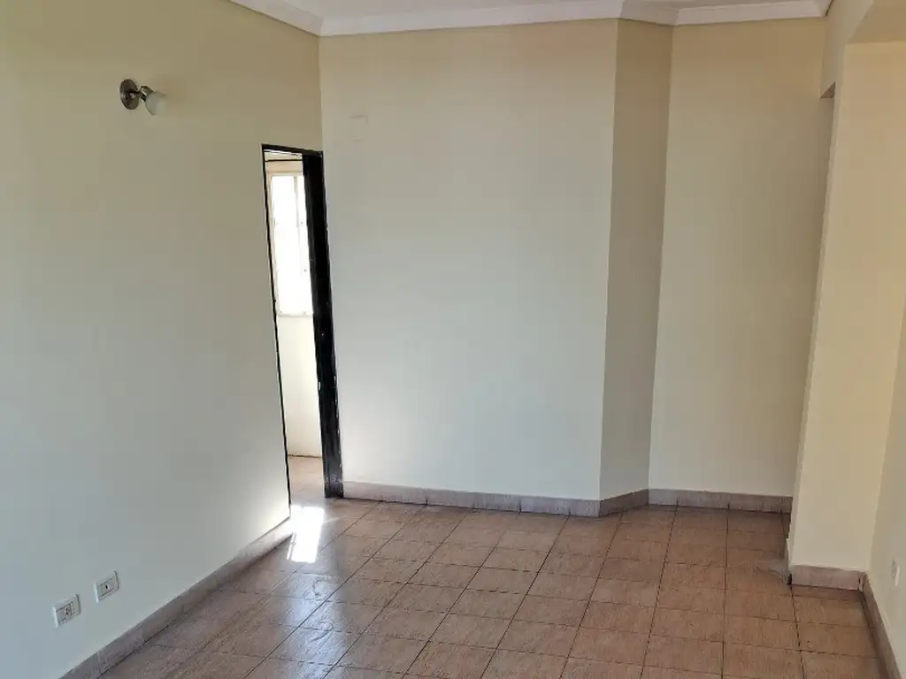 Departamento Alquiler 3 ambientes, Frente, Sur, 15 4600, Berazategui ...