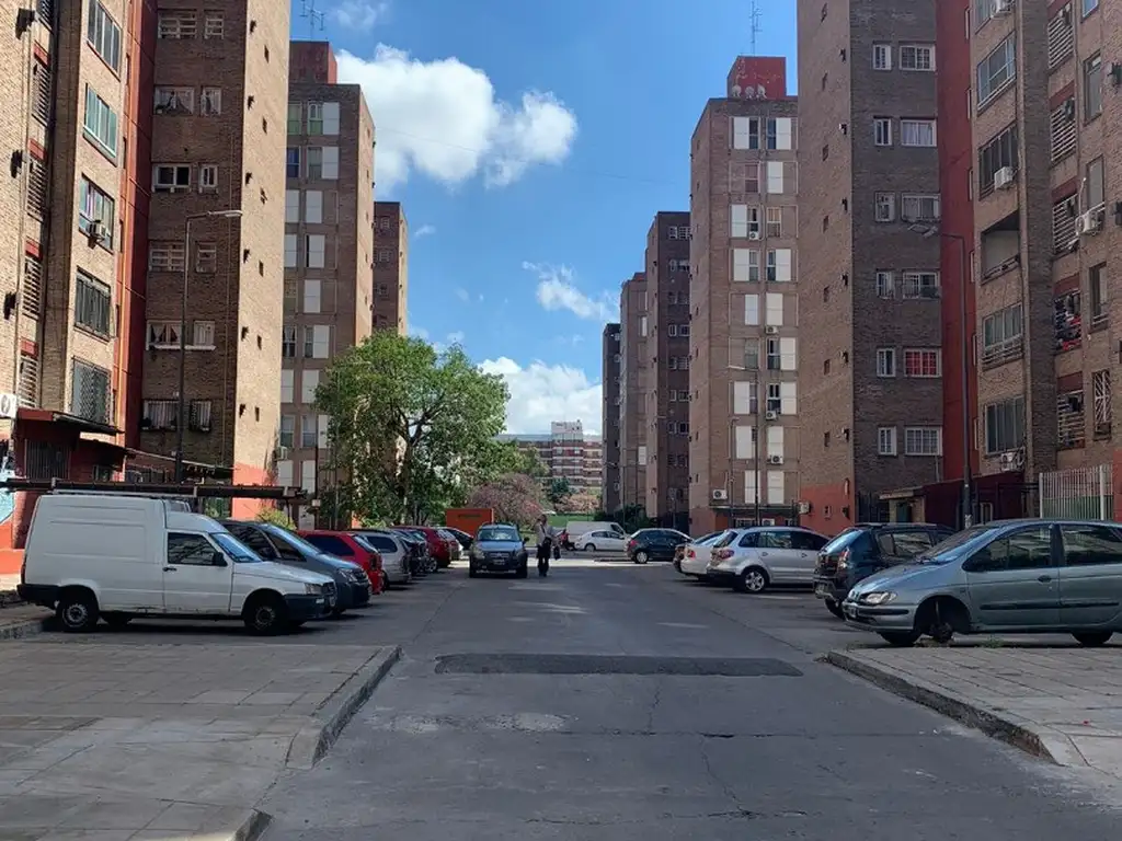 Departamento Venta 40 años 3 ambientes, 50m2, Bº Samore Torre 7C piso 5 ...