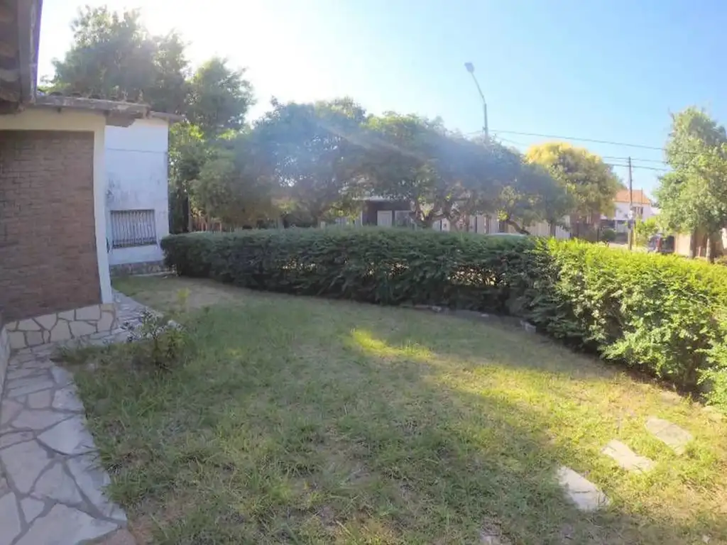 Venta Casa 40 años 3 dormitorios, 152m2, con balcón, Cnel M Dorrego 2200, Olivos Golf | Argenprop