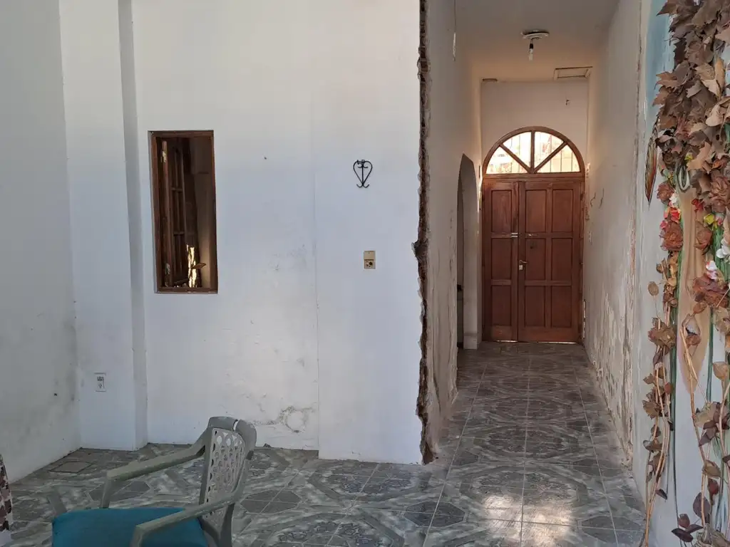 Venta Casa 80 años 3 dormitorios, 150m2, 1 cochera, Dean Funes 1700 ...